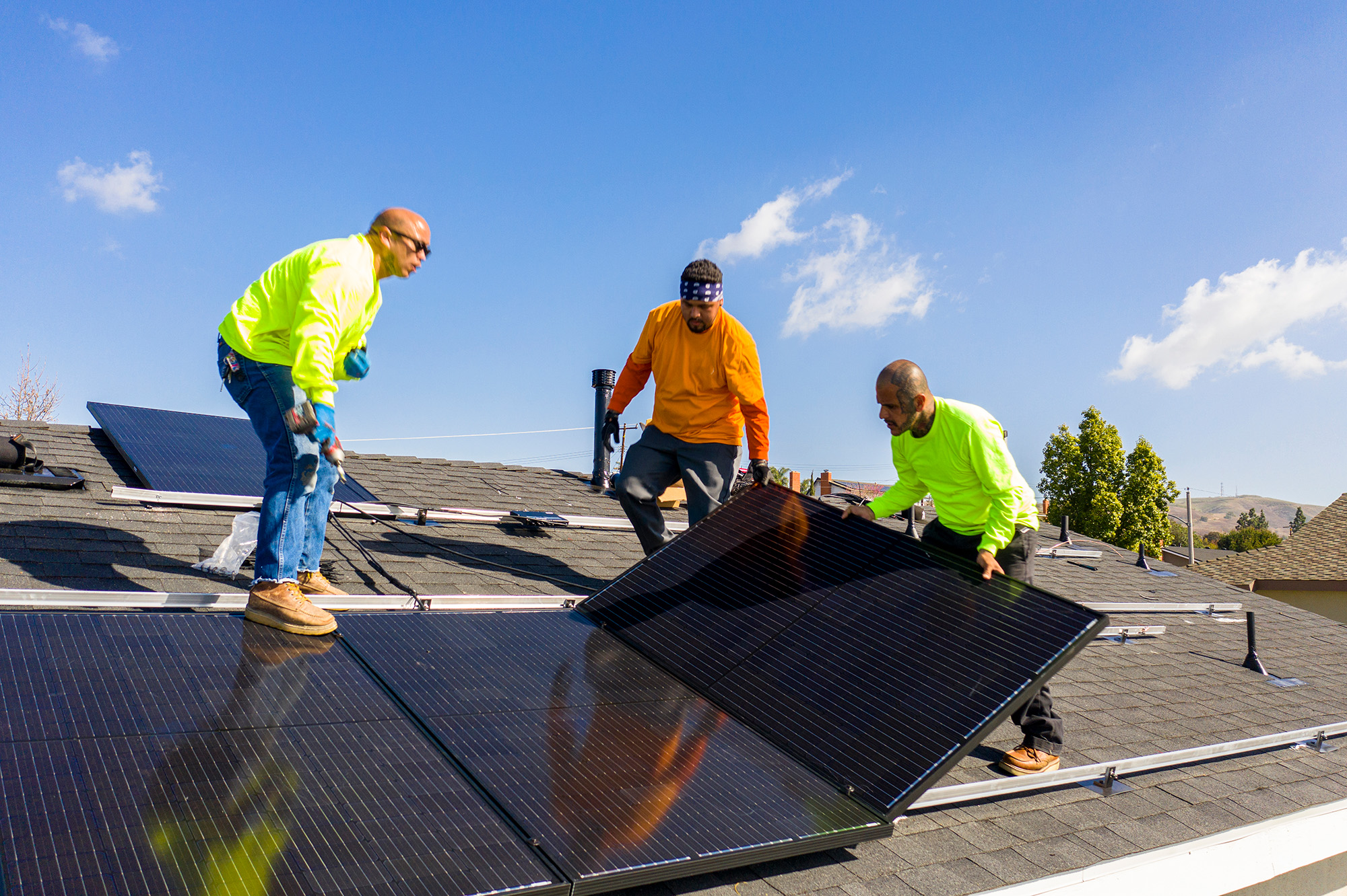 Tips to Reduce Risk of Worker Injuries in Renewable Energy